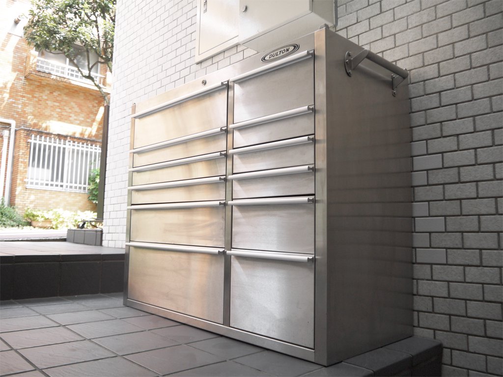ダルトン DULTON ヘビーデューティ キャビネット HEAVY DUTY CABINET ステンレス インダストリアルスタイル 定価17 | 中古家具を探すならTOKYO RECYCLE ...