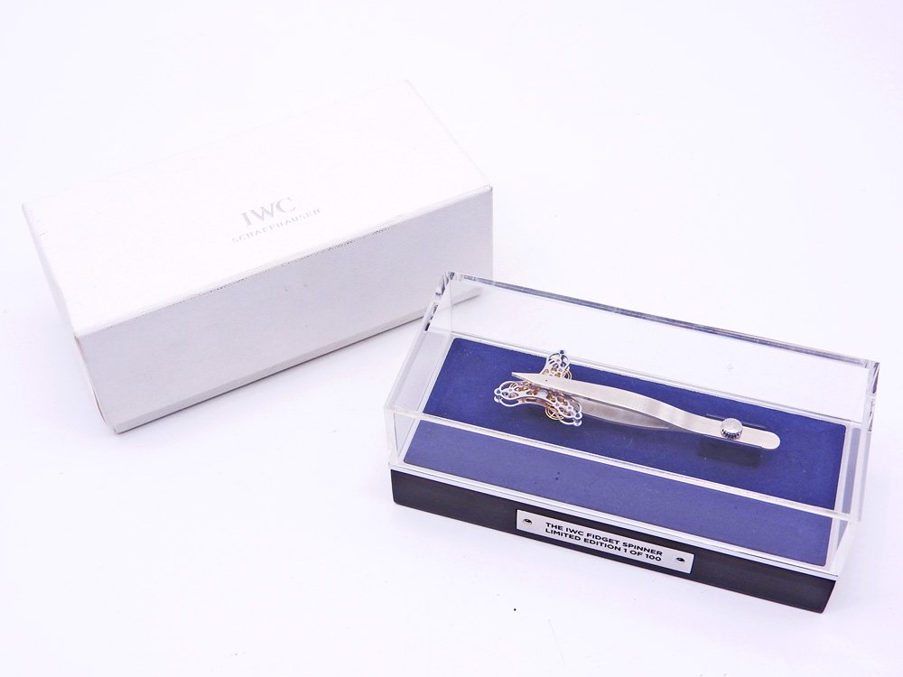 アイ・ダブリュー・シー シャフハウゼン IWC Schaffhausen ハンドスピナー FIDGET HAND SPINNER 150周年 ...