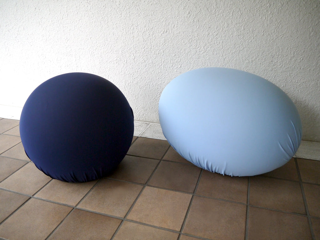 バレリ イタリア Baleri Italia スツール タティーノ Tatino 球体 参考価格￥75,900- & タト Tato 卵型 ...