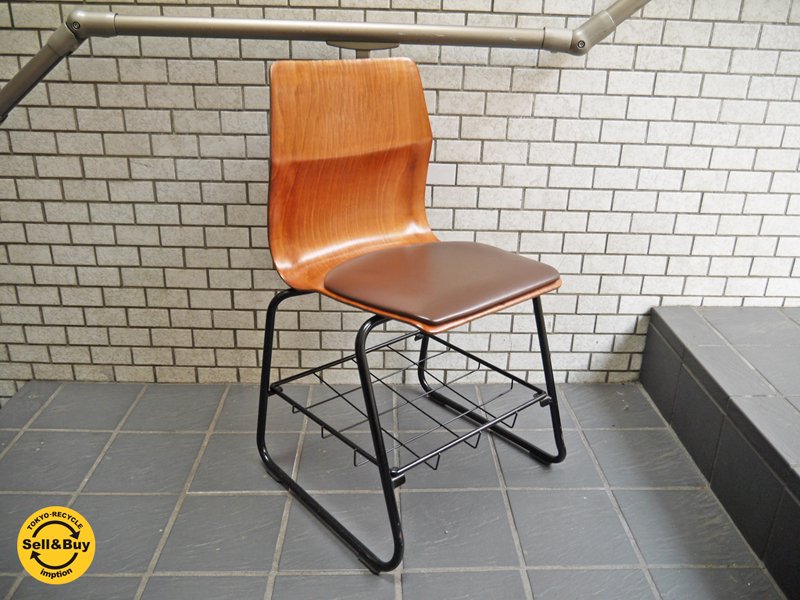 ビンテージ OBO プライウッド チェア ラック付き WEST GERMANY 西ドイツ製 インダストリアル | 中古家具を探すならTOKYO ...