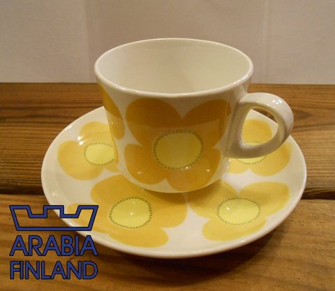 ARABIA(アラビア）/aurinko(アウリンコ)シリーズ ：カップ＆ソーサー イエロー | 中古家具を探すならTOKYO RECYCLE ...