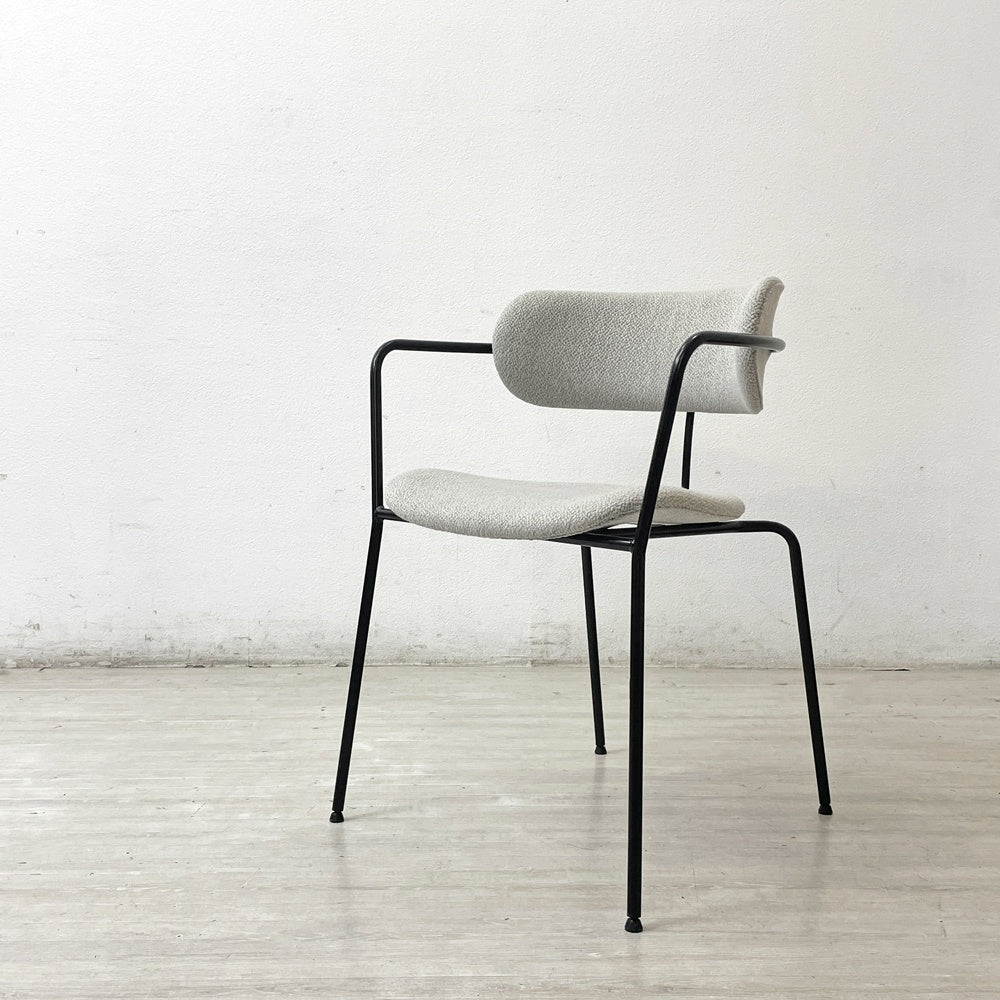 ワークプラス Work Plus ホアカチェア HOAKA CHAIR アームチェア スタッキング スチールフレーム ファブリック グレー ...